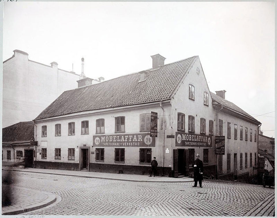 Regeringsgatan n:r 74 - Stockholmskällan