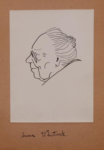 Porträtt av Anna Whitlock vid sitt skrivbord. - Stockholmskällan